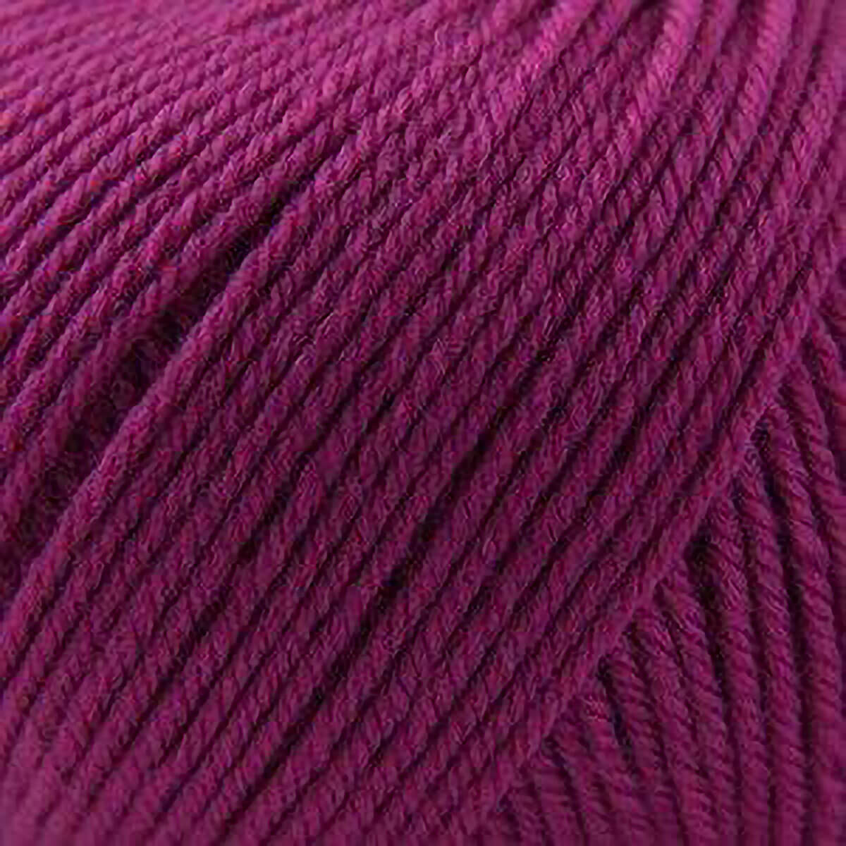 Cascade Yarns - 220 Superwash (807 Raspberry) – Woolly Buffalo Yarn Co