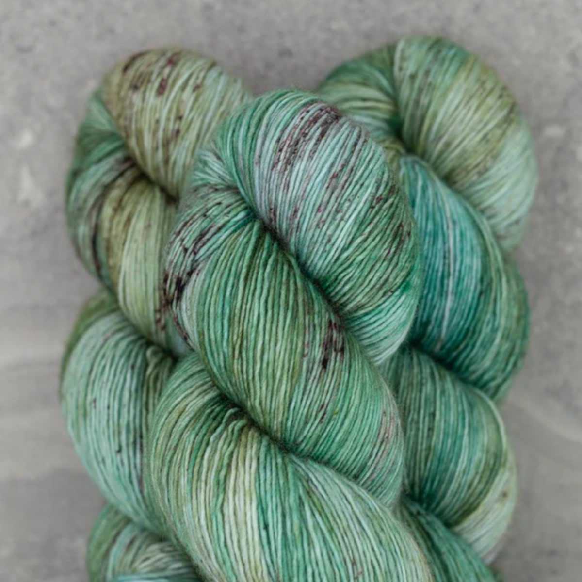 Madelinetosh - Twist Light (Lost In Trees) – Woolly Buffalo Yarn Co